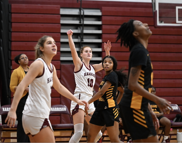 Perini hits 1,000 points in Huskies’ win – The Harrison Review